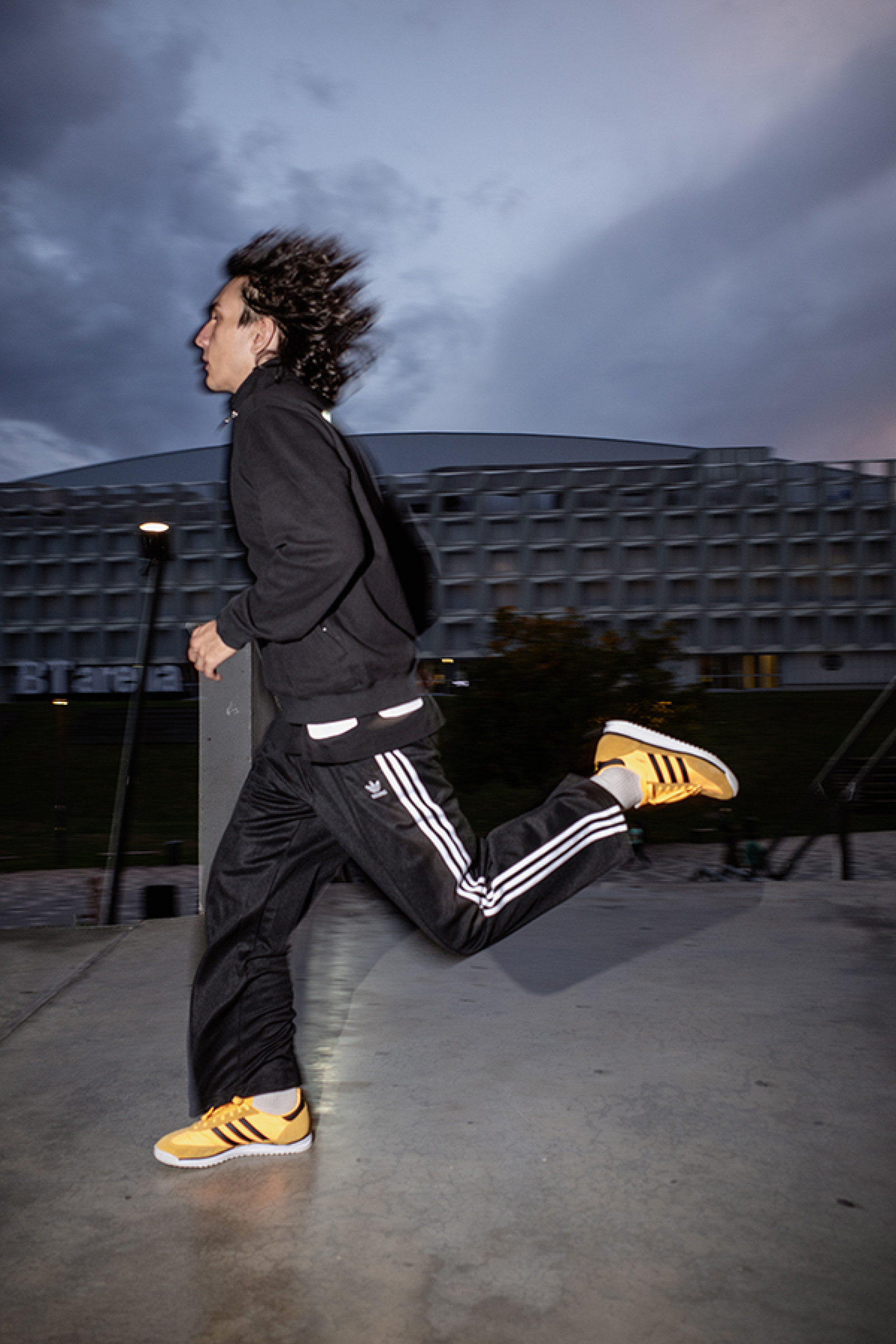 adidas SL 72 Spark Core Black – A New Urban Classic | Buzz - Online Shop